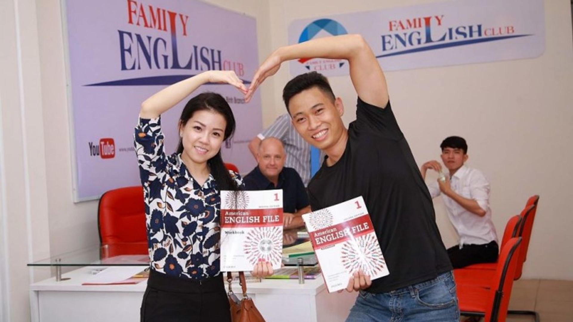 Family English Center học phí có đắt không?